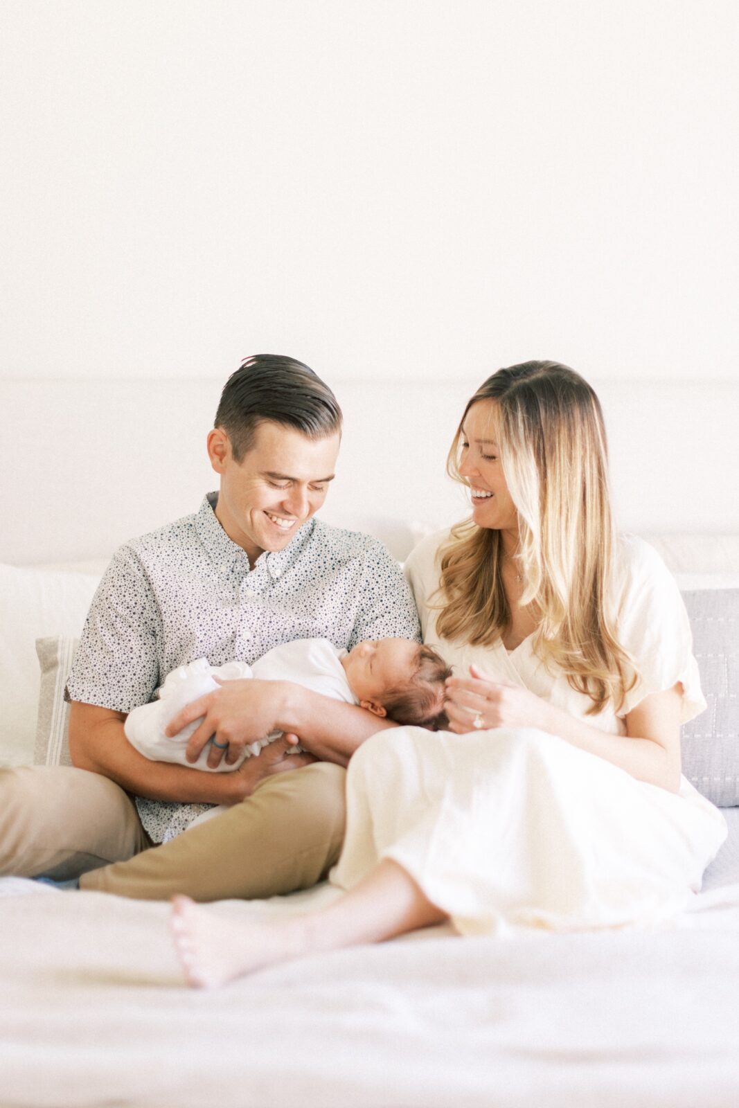 Timeless Newborn Photography in Simi Valley - lauren-dixon.com